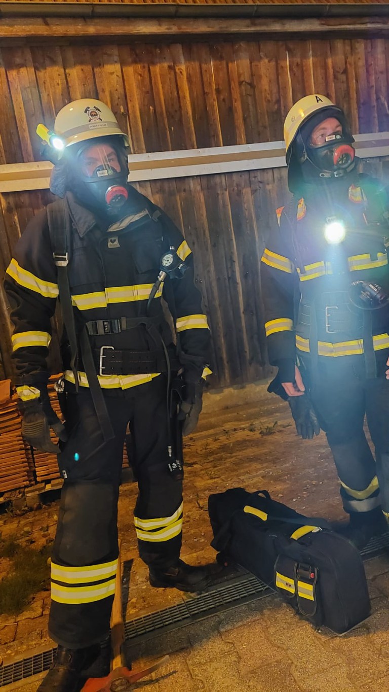 Übung der Freiwilligen Feuerwehr Großerlach – Freiwillige Feuerwehr ... Übung der Freiwilligen Feuerwehr Großerlach – Freiwillige Feuerwehr ...